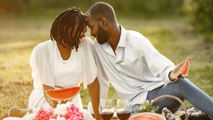 Summer Date Ideas: 20 Things to Do With Your Date in Warm Weather ...