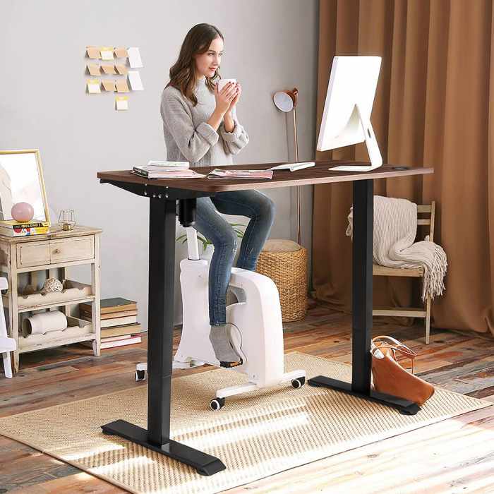 Choosing the Best Computer Desk for You and Your Home - HubPages