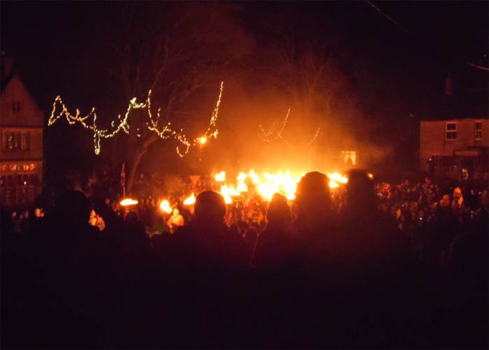 The Tar Barrels of Allendale: A Spectacular Way to See In the New Year ...