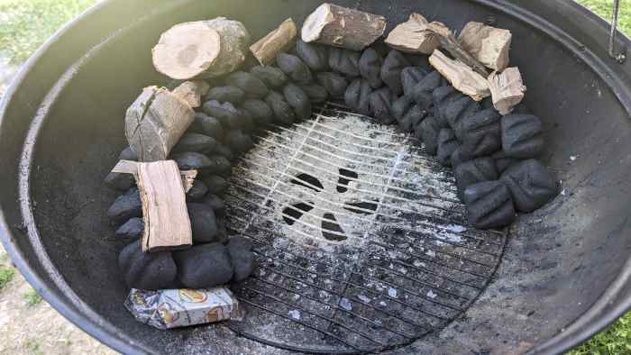 Using the Snake Method to Smoke Meat on a Charcoal Kettle Grill - HubPages