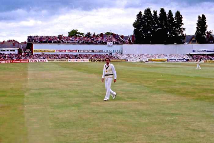 Cricket: Australian Fast Bowlers List - HubPages