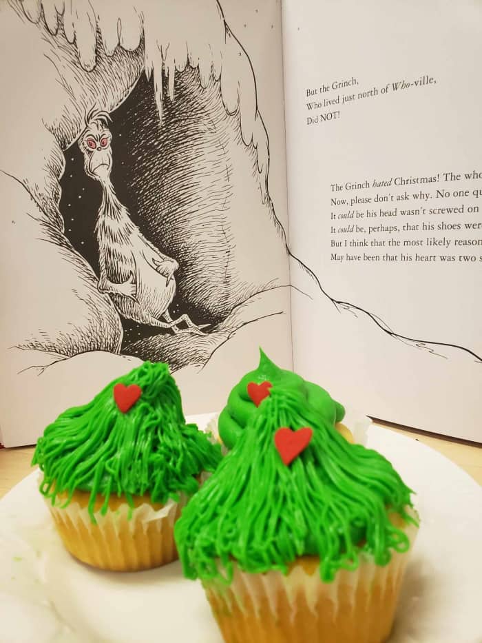 Red Velvet Grinch Cupcakes Recipe + "How the Grinch Stole Christmas ...