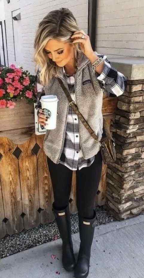 25+ Super Stylish Fall Outfits for Women 2024 - HubPages