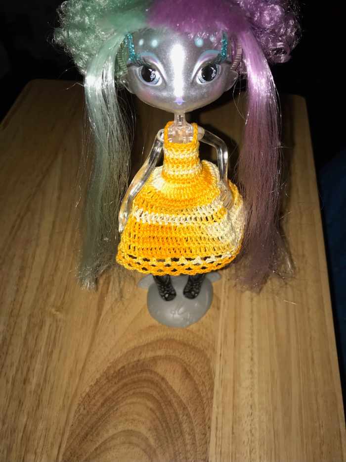 Crochet Novi Stars doll dress - HubPages