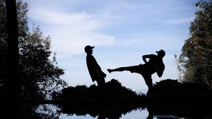 Best Martial Arts Self-Defense Techniques: Weapon Disarm - HubPages