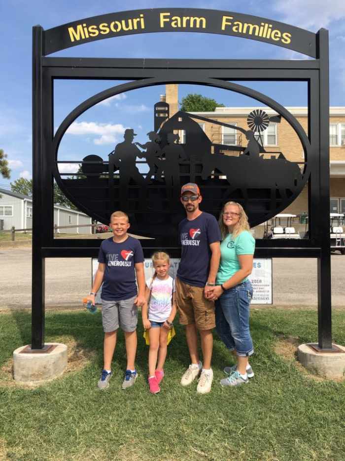 Steve Kallenbach Family Missouri State Fair Farm Family of the Year ...