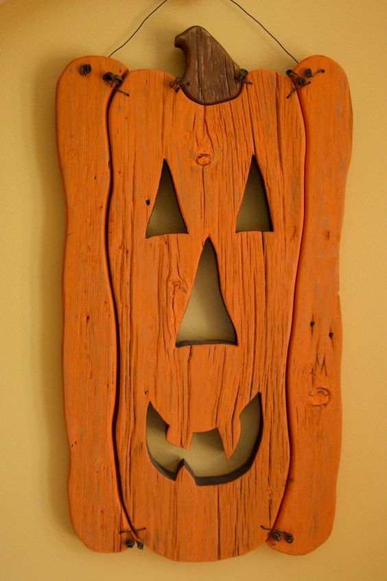 50+ Great Ideas for DIY Halloween Wood Crafts - HubPages
