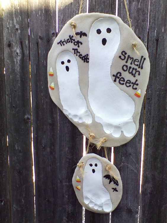 30+ Easy DIY Halloween Handprint and Footprint Crafts - HubPages