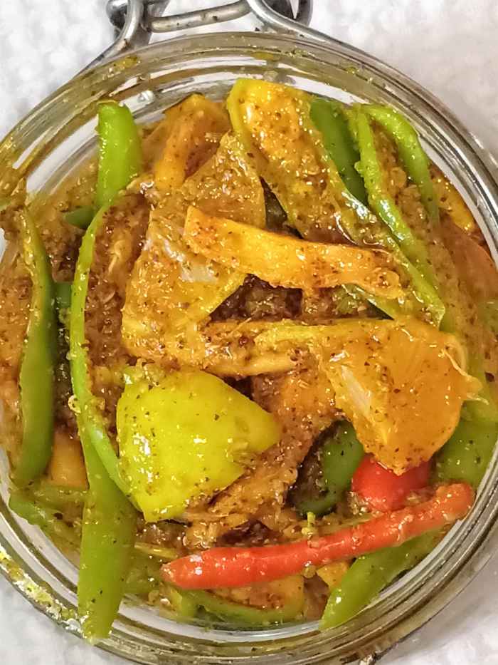 Nimbu Adrak Mirch ka Achar: Lemon Ginger Green Chili Pickle - HubPages