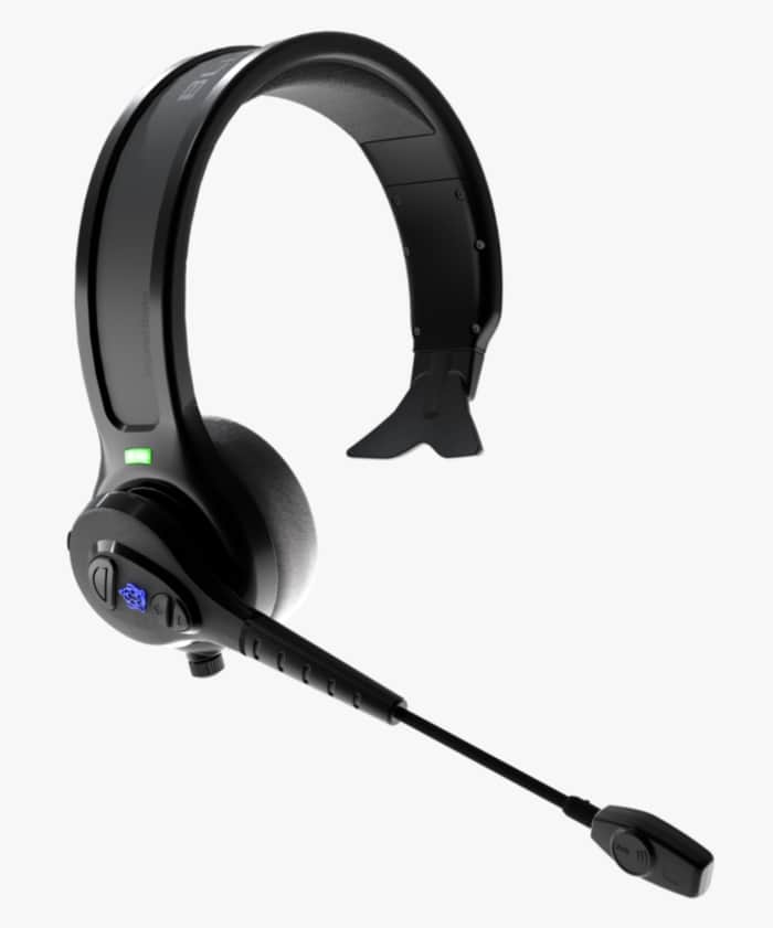 The SOLARE Communications Headset Is The World’s First Solar Powered ...