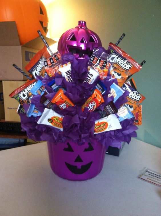 50+ Spooktasticly Fun DIY Boo Basket Ideas - HubPages