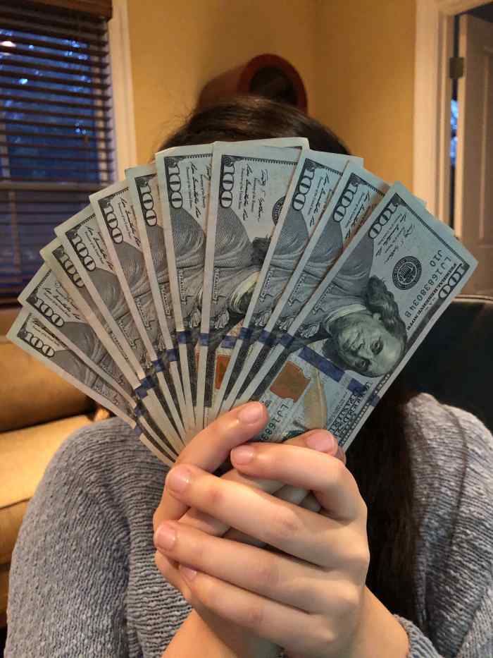 Tips on Saving Money Day to Day - HubPages