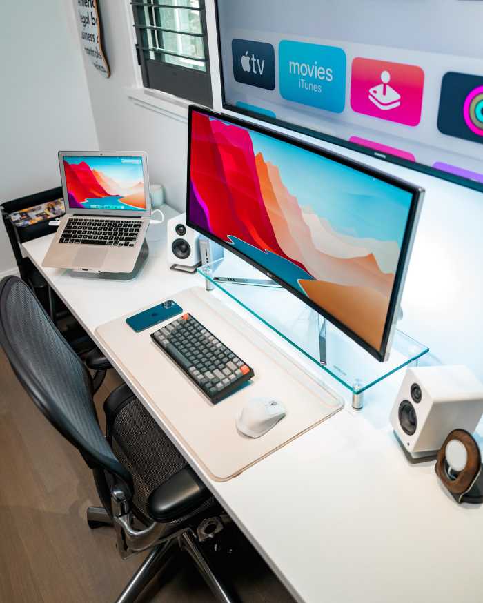 70+ Minimal Desk Setup Ideas - HubPages