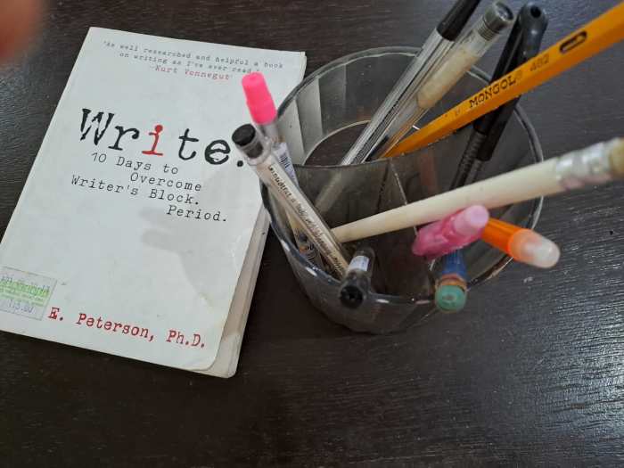 Feature Articles: How to Write Them? - HubPages