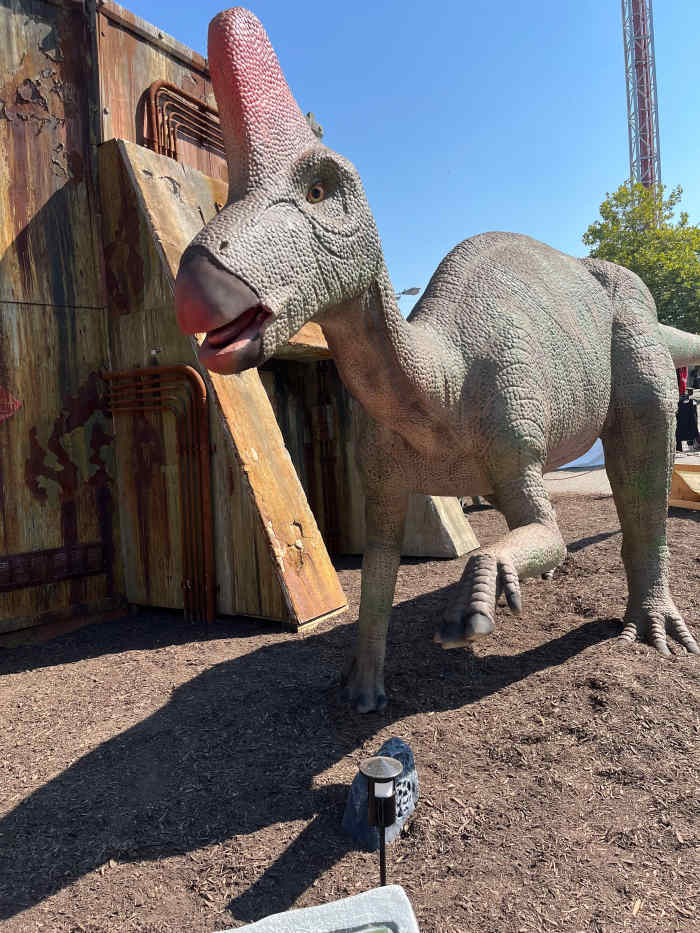 11 Intriguing Dinosaurs: Physical Appearance and Life Facts - Owlcation