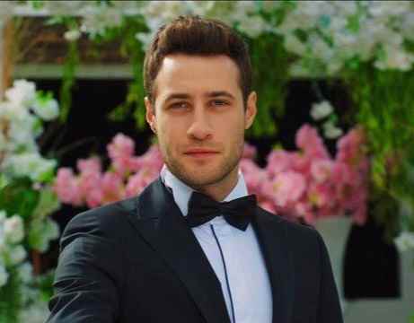 Top 10 Most Handsome Turkish Actors - ReelRundown