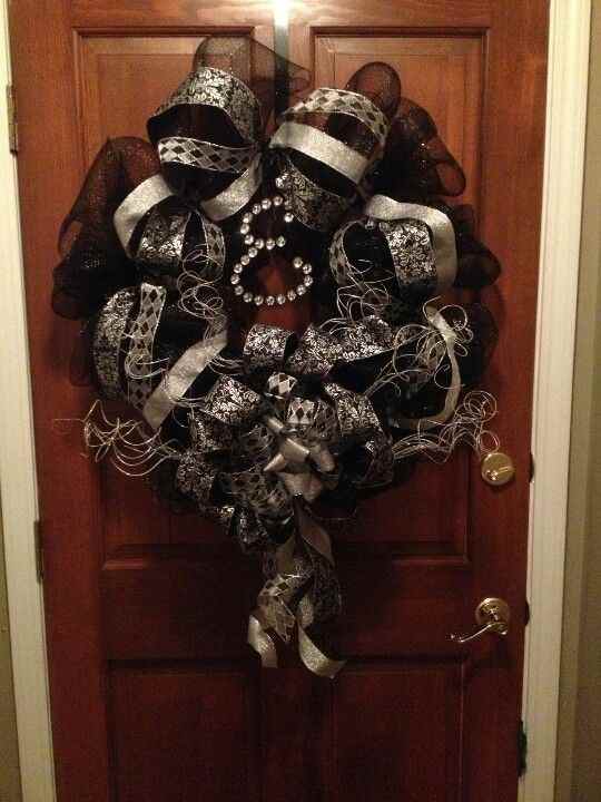 50+ Amazing DIY New Years Eve Wreath Ideas for 2024 - HubPages