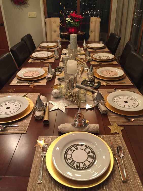 50+ Elegantly Stylish New Years Eve Table Setting Ideas - HubPages