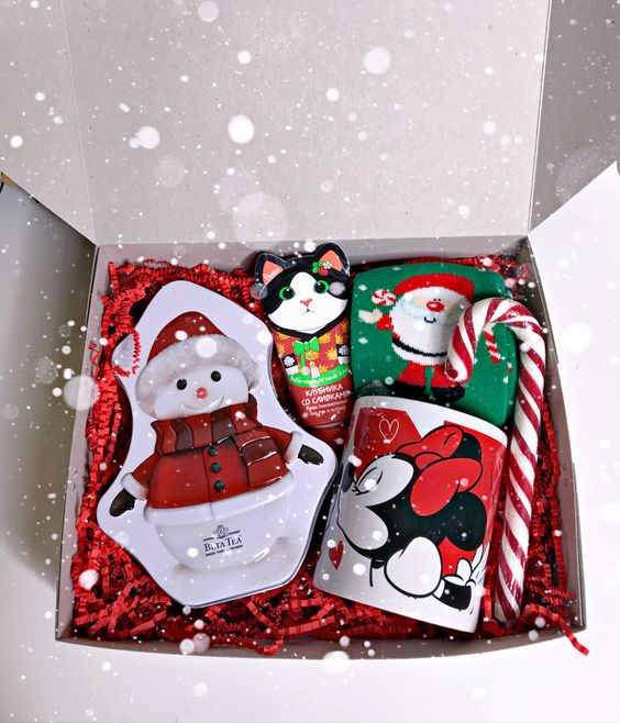 50+ Easy to Make Christmas Eve Box Ideas for Adults and Kids - HubPages
