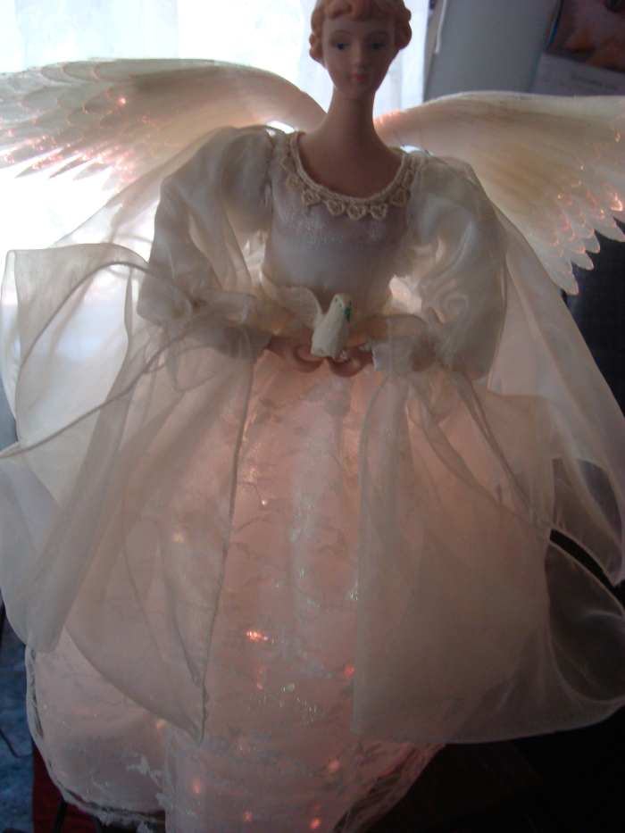 Why Is the Christmas Angel He Gave Me so Special? - HubPages