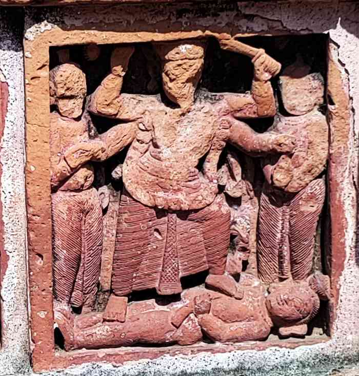 Goddess Kali in the decorations of temples of West Bengal - HubPages