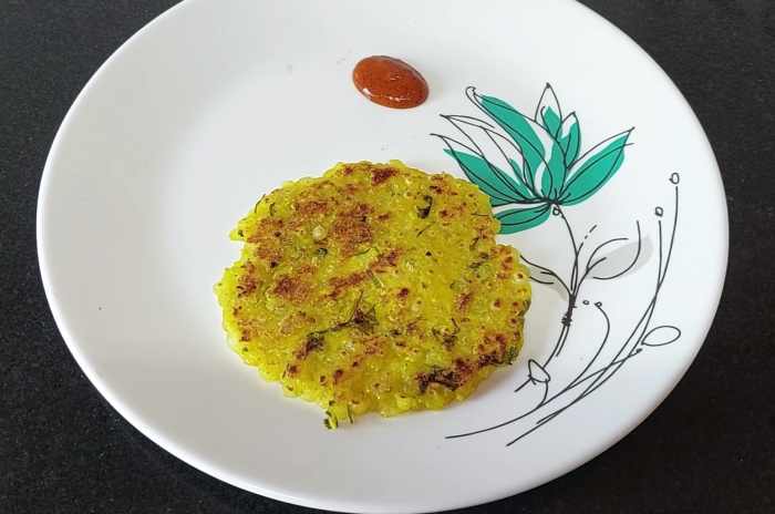 Sago Potato Roti: Indian Flatbread With Tapioca Pearls and Potato ...