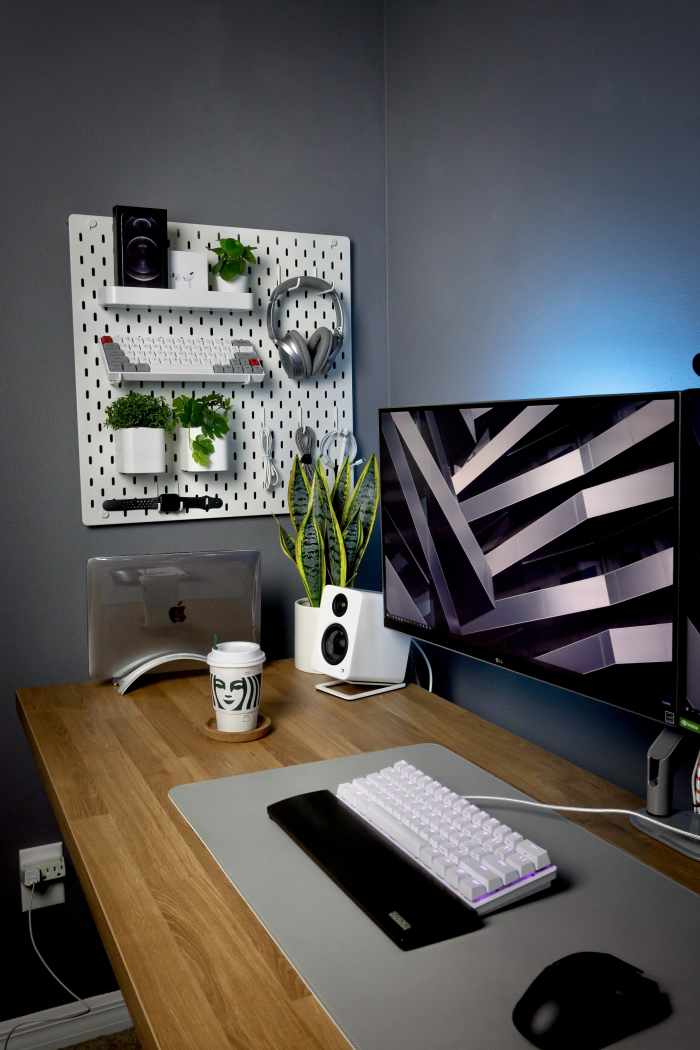 15 Creative Pegboard Office Ideas - HubPages