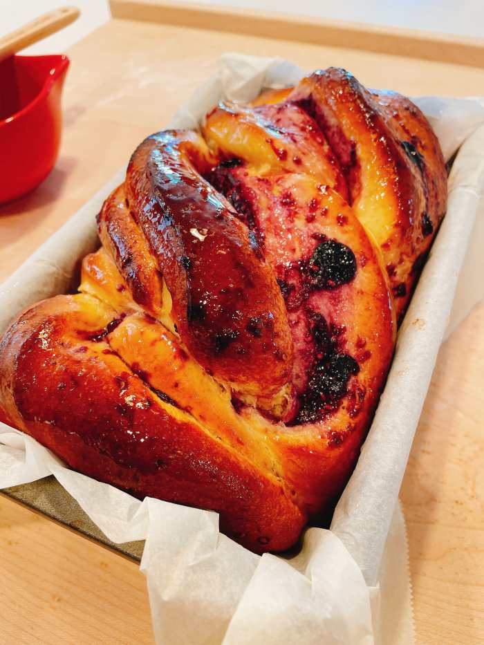 Delicious Raspberry and Blueberry Babka (With Photo Tutorial) - HubPages