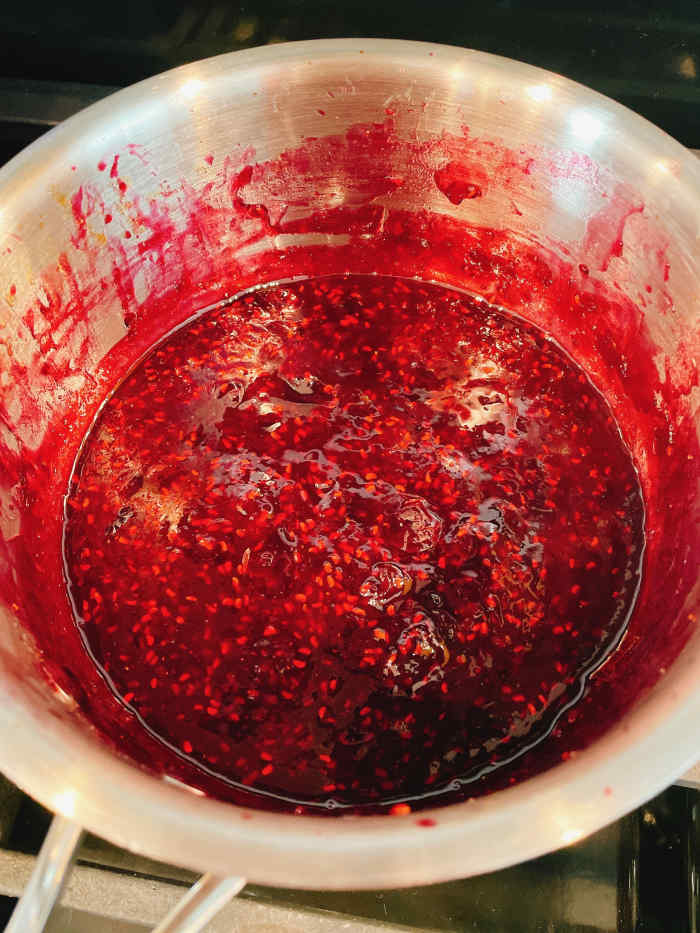 Delicious Raspberry and Blueberry Babka (With Photo Tutorial) - HubPages