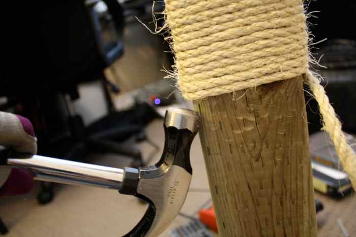 Build Your Own Cat Scratching Post - HubPages