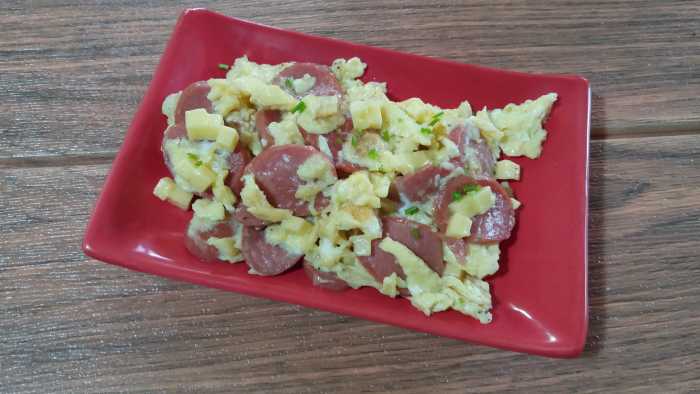 How to Cook Cheesy Chicken Hot Dog Scramble - HubPages
