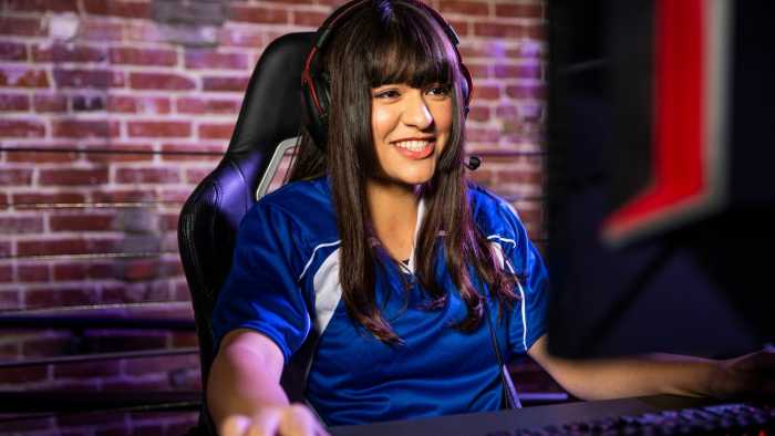 200+ Super Cool and Badass Girl Gamer Names - HubPages