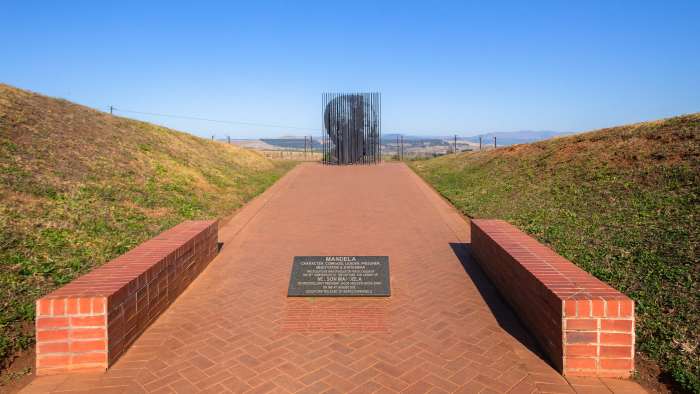After Nelson Mandela Died - A Moment in History Captured at the Nelson ...