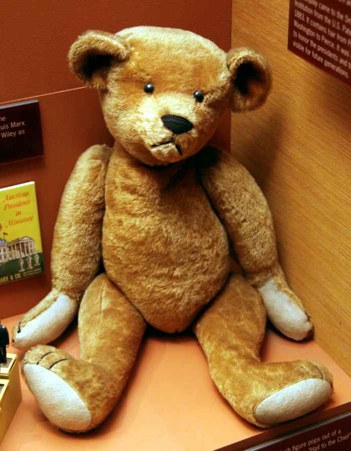 The Discarded Teddy Bear - HubPages