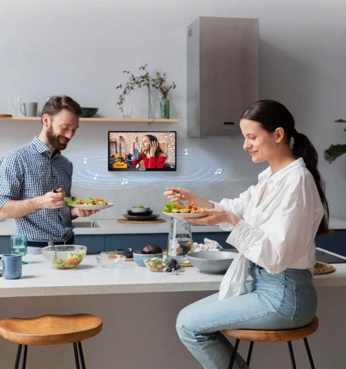 Your Kitchen TV: The Sylvox 15.6" Under Cabinet Kitchen TV - HubPages