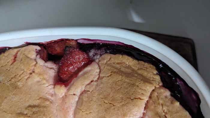 Cobbler - Mixed Fruit with Strawberry Cake Glops and Jello - HubPages