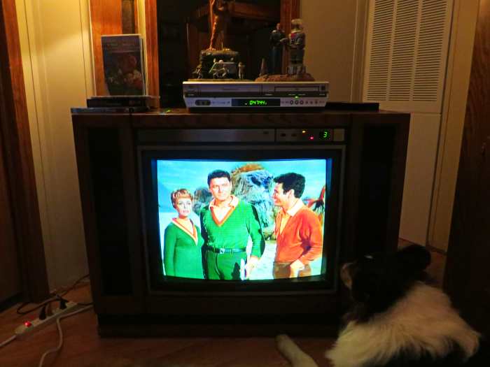 1986 Quasar Color Television Console Model Tl9960ap, Quasar Chassis ...