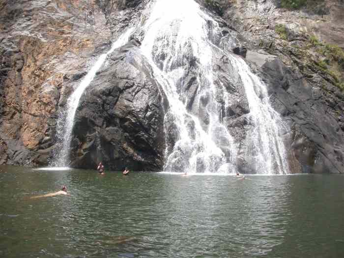A Guide To Wild / Outdoor Swimming In Waterfalls - HubPages