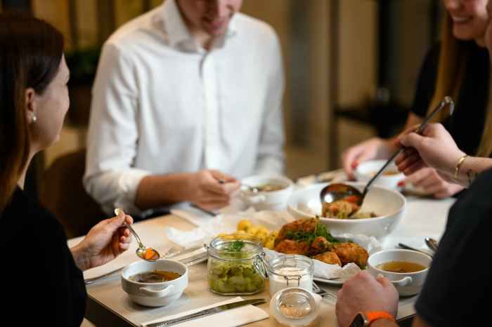 Why Sunday Lunches are Important in Europe - HubPages