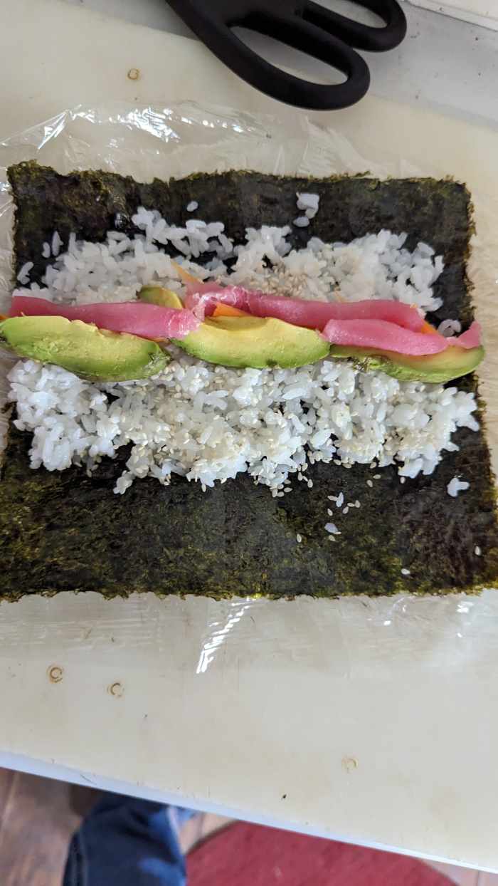 Sushi - Minnesota Roll (Similar to Spicy Tuna Roll) - HubPages