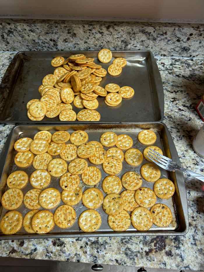 Seasoned Ranch Ritz Crackers - HubPages