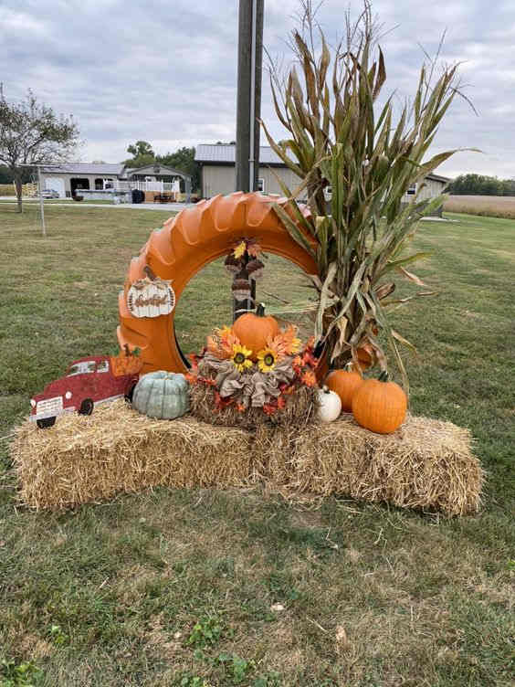 40+ Simply Charming Fall Decor Ideas - HubPages