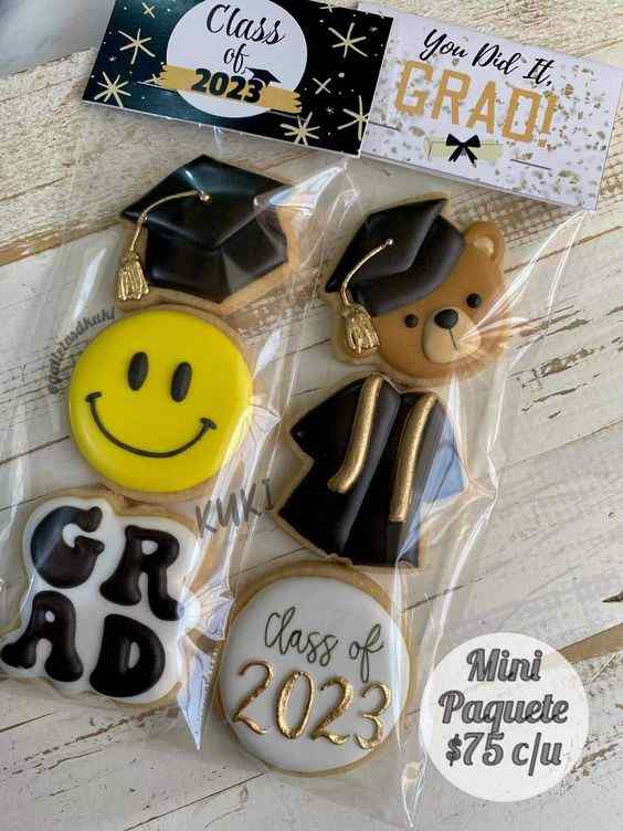 65+ DIY Graduation Party Ideas and Decorations - HubPages