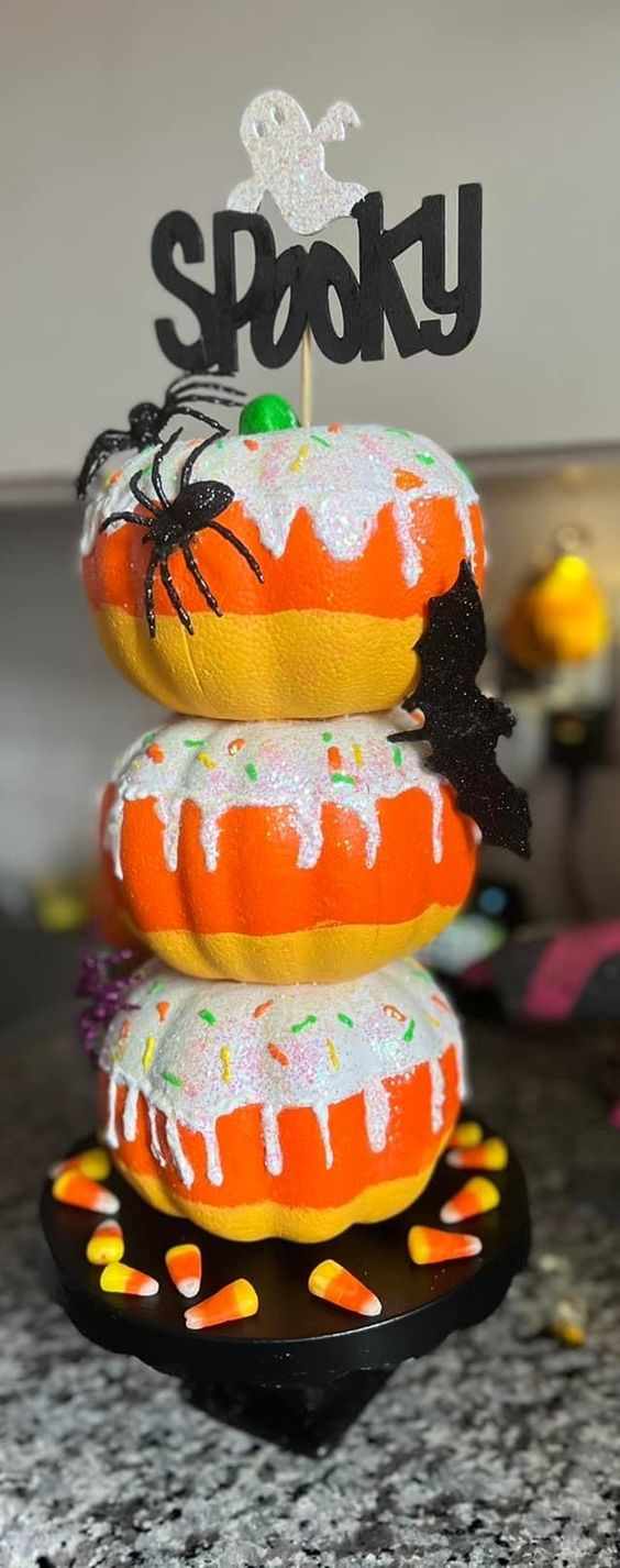 35+ Cute Candy Corn Crafts and Decorations for Fall and Halloween ...