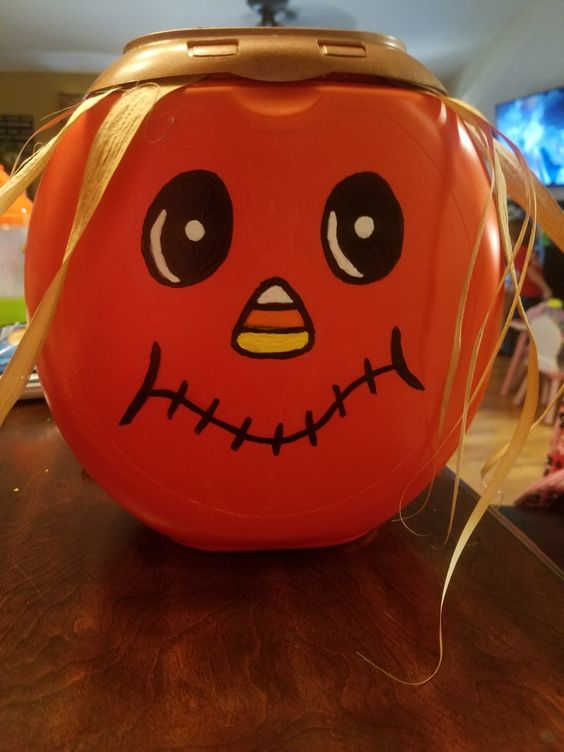 35+ Creative Laundry Pod Container Crafts for Halloween, Christmas and ...