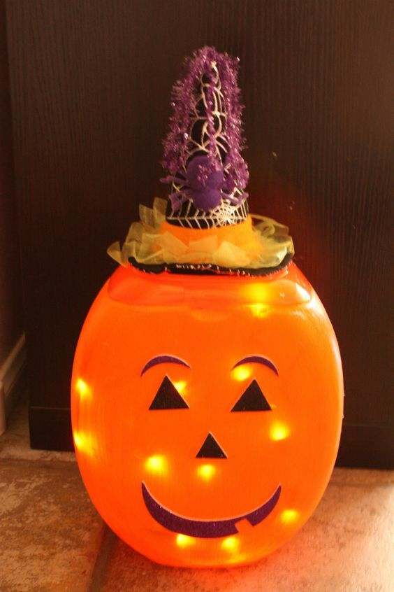 35+ Creative Laundry Pod Container Crafts for Halloween, Christmas and ...