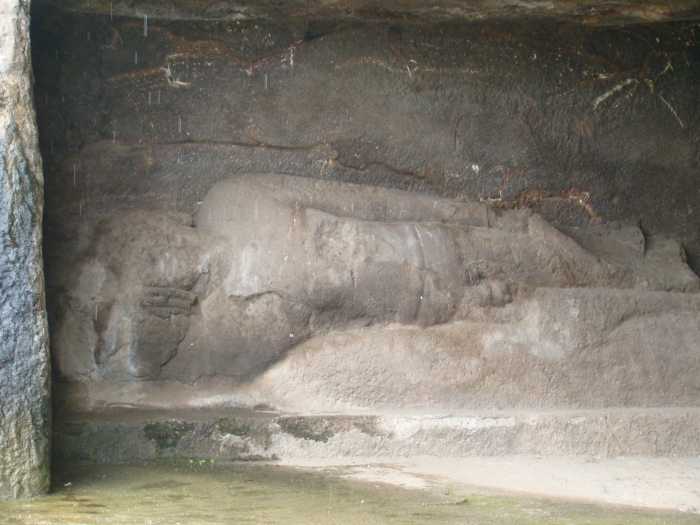 The Reclining Buddha - HubPages