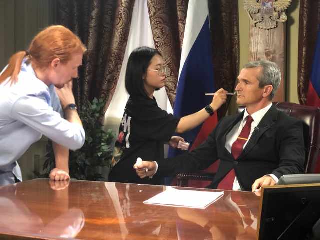 Xurui Zhang: The Appearance of What Dictators Dream About - HubPages