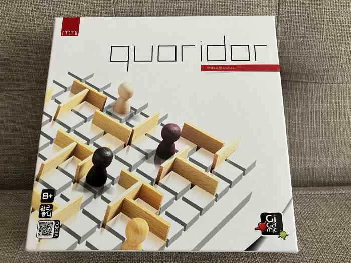 Board Game Review: Quoridor - HubPages