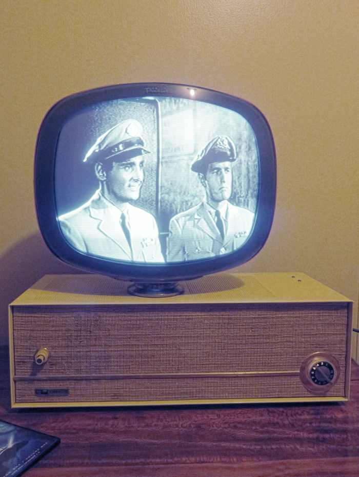 The 1960 Philco Predicta Debutante Television & the Philco Predicta ...